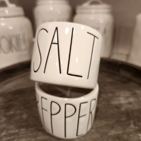 Rae Dunn | Kitchen | Rare Rae Dunn Boutique Salt Pepper Cellars With ...